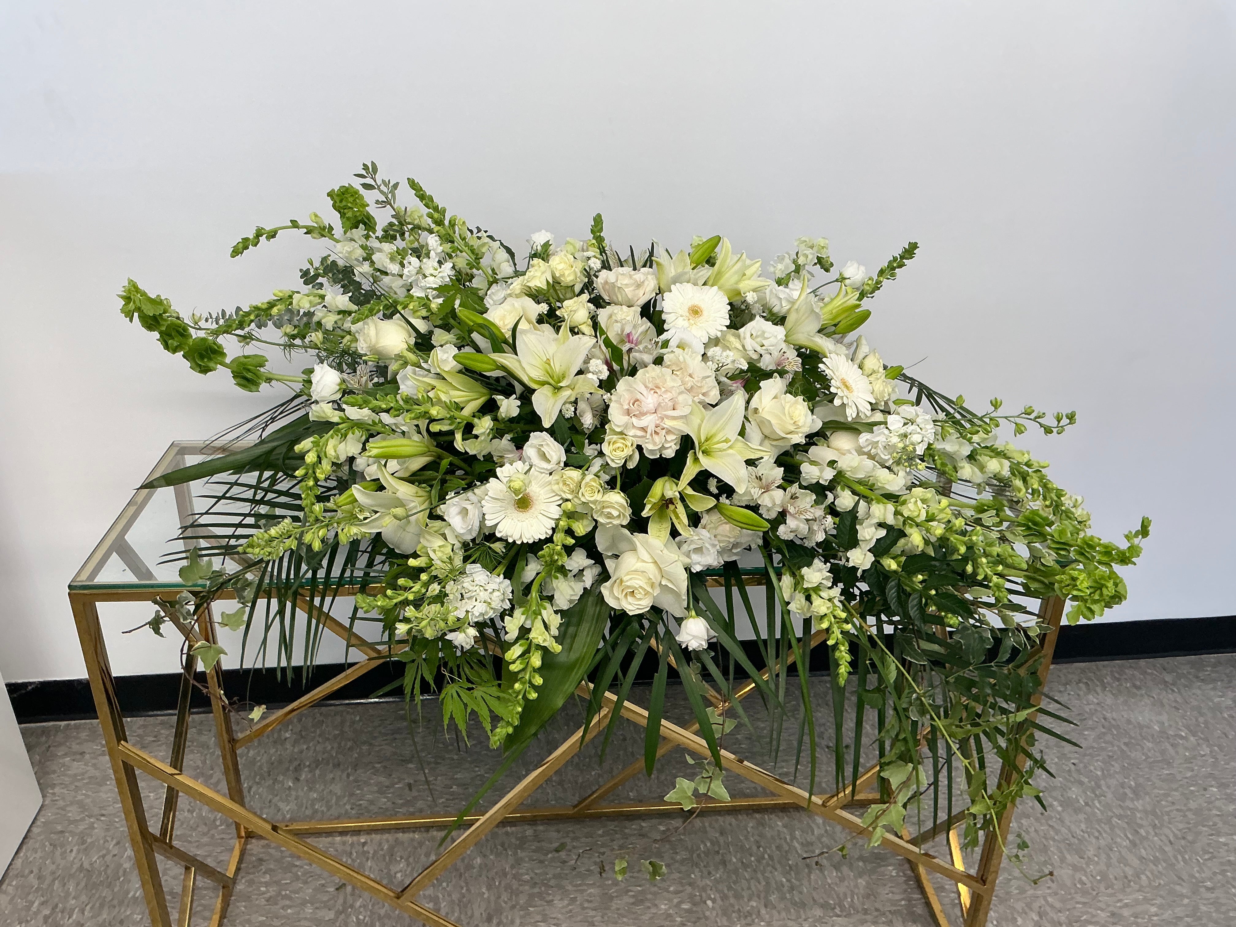 Half Casket Spray – Boston Flower Co.